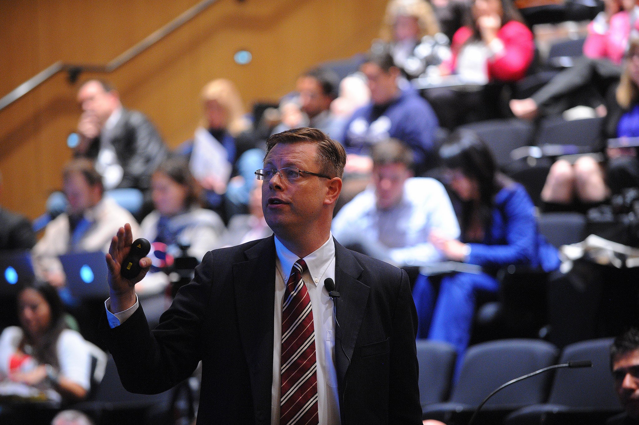 Clark Gilbert talks about “Innovation, Journalism and Future of ...